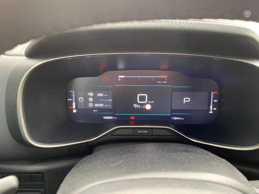 Grey Citroen C5 Aircross 2023 in Vilnius, with an engine capacity of 1.50 L and mileage of 168 thousand km for 16214 €, photo 19 on AUTOMOTO.COM.LV