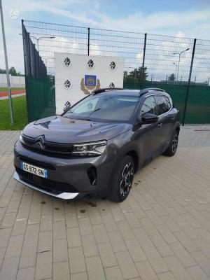 Grey Citroen C5 Aircross 2023 in Joniskis, with an engine capacity of 1.50 L and mileage of 192 thousand km for 13500 €, photo  on AUTOMOTO.COM.LV