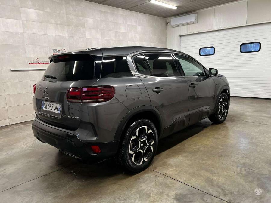 Серый Ситроен C5 Aircross 2023 в Мариямполе, объемом двигателя 1.20 л и пробегом 84 тыс. км за 18162 €, фото 5 на AUTOMOTO.COM.LV