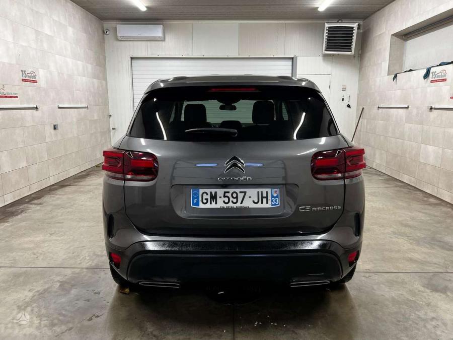 Серый Ситроен C5 Aircross 2023 в Мариямполе, объемом двигателя 1.20 л и пробегом 84 тыс. км за 15010 €, фото 6 на AUTOMOTO.COM.LV