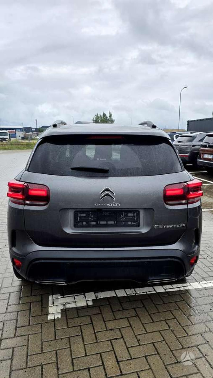Pelēks Citroen C5 Aircross 2023 Tauragė, ar dzinēja tilpumu 1.20 L un nobraukumu 122 tūkst. km par 16093 €, foto 8 vietnē AUTOMOTO.COM.LV
