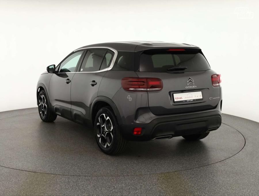 Pelēks Citroen C5 Aircross 2024 Kauņa, ar dzinēja tilpumu 1.20 L un nobraukumu 23 tūkst. km par 23209 €, foto 3 vietnē AUTOMOTO.COM.LV