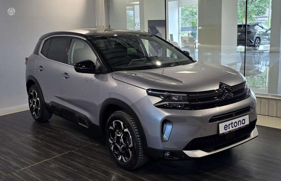 Pelēks Citroen C5 Aircross 2024 Šauļi, ar dzinēja tilpumu 1.20 L un nobraukumu 32 tūkst. km par 20900 €, foto 1 vietnē AUTOMOTO.COM.LV