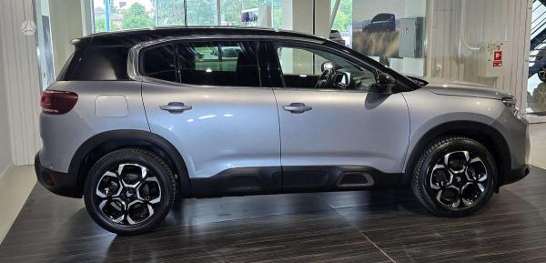 Pelēks Citroen C5 Aircross 2024 Šauļi, ar dzinēja tilpumu 1.20 L un nobraukumu 32 tūkst. km par 20900 €, foto 5 vietnē AUTOMOTO.COM.LV