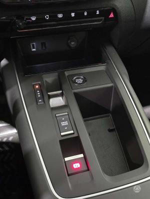 Pelēks Citroen C5 Aircross 2024 Šauļi, ar dzinēja tilpumu 1.20 L un nobraukumu 32 tūkst. km par 20900 €, foto 15 vietnē AUTOMOTO.COM.LV
