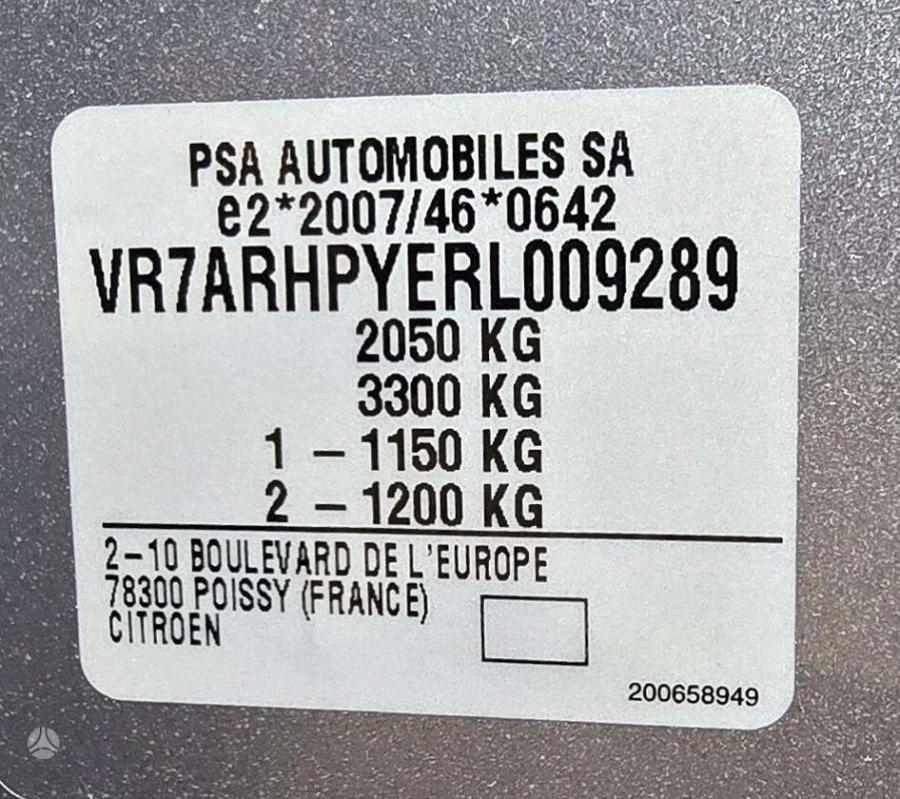 Pelēks Citroen C5 Aircross 2024 Šauļi, ar dzinēja tilpumu 1.20 L un nobraukumu 32 tūkst. km par 20900 €, foto 32 vietnē AUTOMOTO.COM.LV