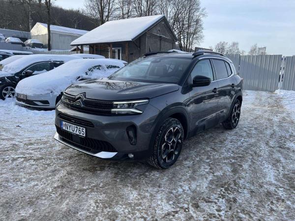Серый Ситроен C5 Aircross 2025 в Каунас, объемом двигателя 1.50 л и пробегом 12 тыс. км за 17900 €, фото 1 на AUTOMOTO.COM.LV