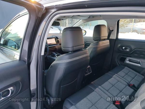 Серый Ситроен C5 Aircross 2019 в Таллин, объемом двигателя 1.50 л и пробегом 170 тыс. км за 11999 €, фото 11 на AUTOMOTO.COM.LV