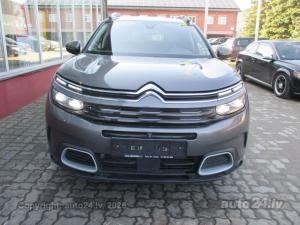 Grey Citroen C5 Aircross 2021 in Tartu, with an engine capacity of 1.50 L and mileage of 137 thousand km for 16990 €, photo 2 on AUTOMOTO.COM.LV