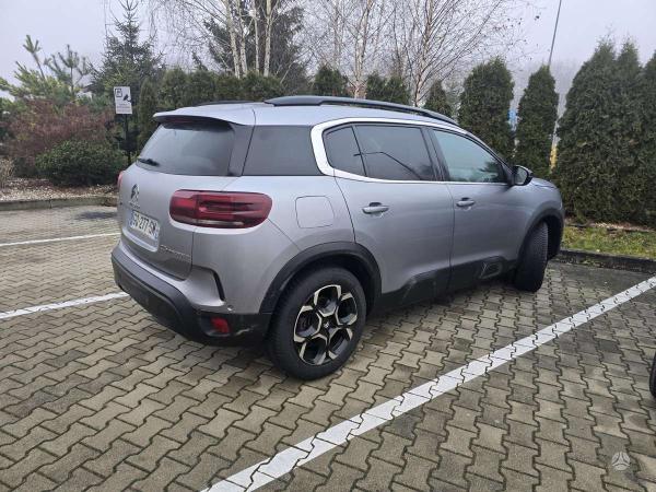 Grey Citroen C5 Aircross 2023 in Taurage, with an engine capacity of 1.50 L and mileage of 211 thousand km for 13990 €, photo 6 on AUTOMOTO.COM.LV