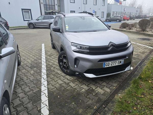 Grey Citroen C5 Aircross 2023 in Taurage, with an engine capacity of 1.50 L and mileage of 211 thousand km for 13990 €, photo 7 on AUTOMOTO.COM.LV
