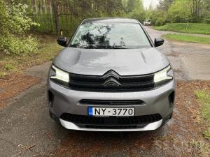 Pelēks Citroen C5 Aircross 2024 Rīga, ar dzinēja tilpumu 1.50 L un nobraukumu 23 tūkst. km par 23500 €, foto 4 vietnē AUTOMOTO.COM.LV