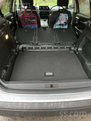 Pelēks Citroen C5 Aircross 2024 Rīga, ar dzinēja tilpumu 1.50 L un nobraukumu 23 tūkst. km par 23500 €, foto 7 vietnē AUTOMOTO.COM.LV