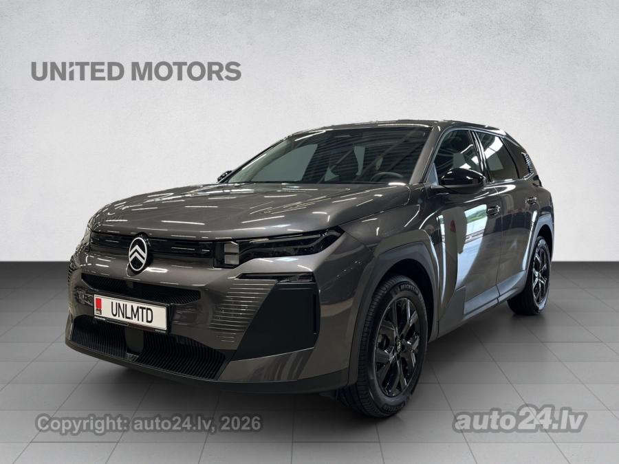Серый Ситроен C5 Aircross 2025 в Таллин, объемом двигателя 1.20 л и пробегом 13 тыс. км за 27900 €, фото 1 на AUTOMOTO.COM.LV