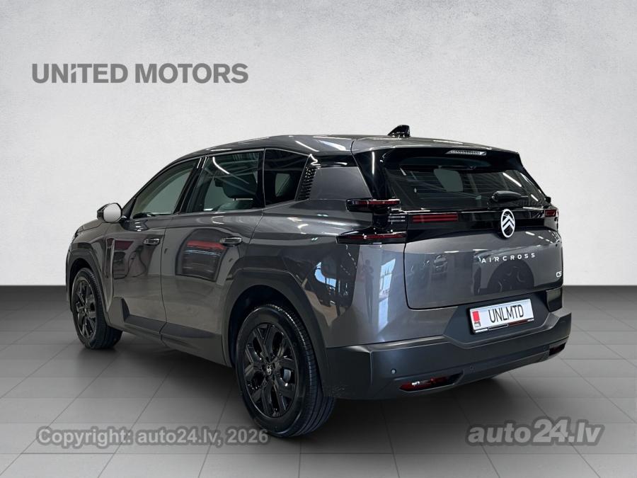 Серый Ситроен C5 Aircross 2025 в Таллин, объемом двигателя 1.20 л и пробегом 13 тыс. км за 27900 €, фото 5 на AUTOMOTO.COM.LV