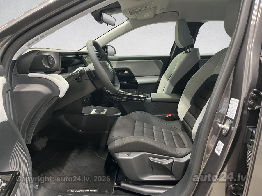 Серый Ситроен C5 Aircross 2025 в Таллин, объемом двигателя 1.20 л и пробегом 13 тыс. км за 27900 €, фото 10 на AUTOMOTO.COM.LV