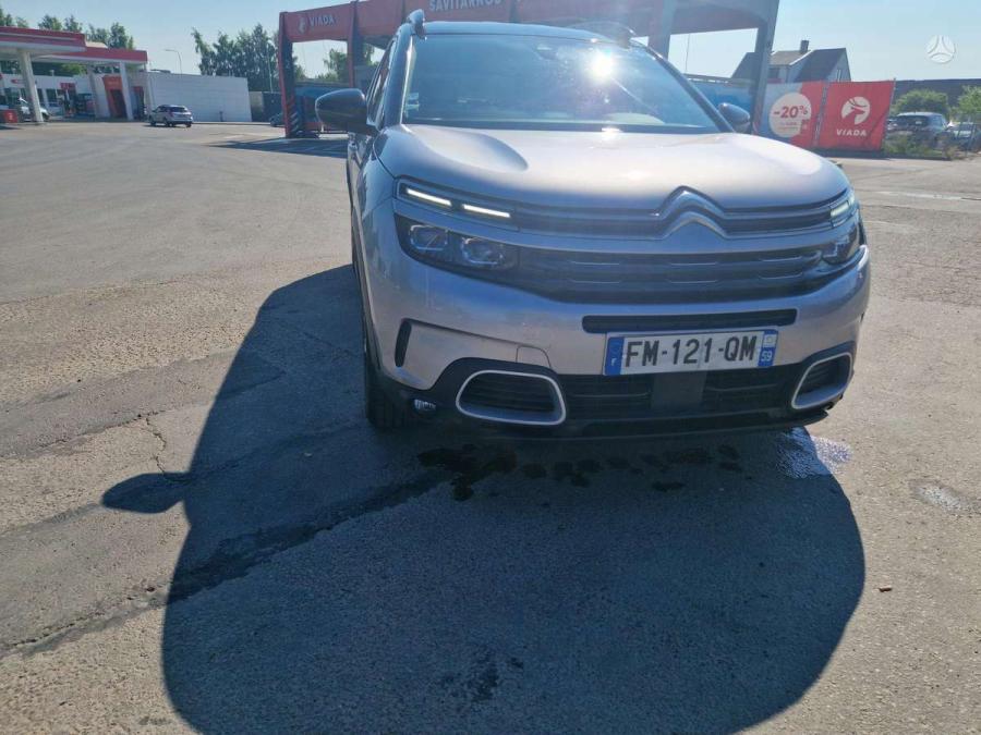 Grey Citroen C5 Aircross 2019 in Taurage, with an engine capacity of 1.50 L and mileage of 200 thousand km for 10500 €, photo 3 on AUTOMOTO.COM.LV