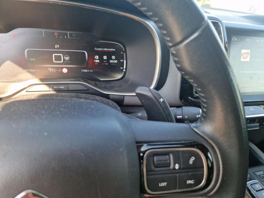 Grey Citroen C5 Aircross 2019 in Taurage, with an engine capacity of 1.50 L and mileage of 200 thousand km for 10500 €, photo 5 on AUTOMOTO.COM.LV