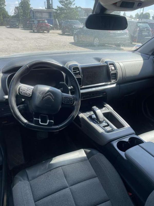 Серый Ситроен C5 Aircross 2020 в Таураге, объемом двигателя 1.50 л и пробегом 225 тыс. км за 8500 €, фото 7 на AUTOMOTO.COM.LV