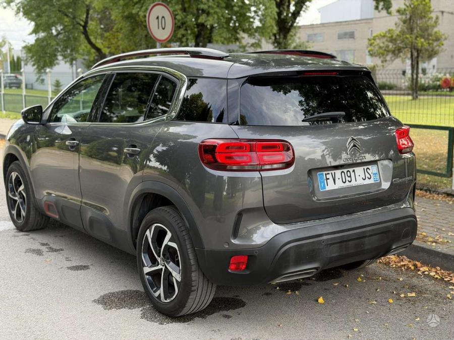 Grey Citroen C5 Aircross 2020 in Taurage, with an engine capacity of 1.50 L and mileage of 225 thousand km for 9900 €, photo 6 on AUTOMOTO.COM.LV