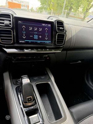 Grey Citroen C5 Aircross 2020 in Taurage, with an engine capacity of 1.50 L and mileage of 225 thousand km for 9900 €, photo 16 on AUTOMOTO.COM.LV