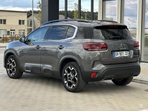 Pelēks Citroen C5 Aircross 2022 Viļņa, ar dzinēja tilpumu 1.20 L un nobraukumu 130 tūkst. km par 14641 €, foto 7 vietnē AUTOMOTO.COM.LV