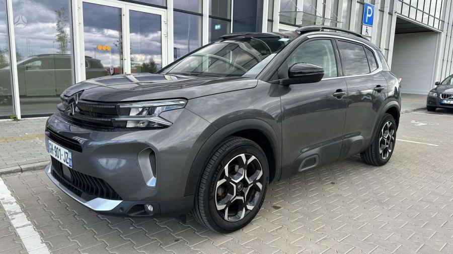 Pelēks Citroen C5 Aircross 2022 Viļņa, ar dzinēja tilpumu 1.20 L un nobraukumu 130 tūkst. km par 14641 €, foto 9 vietnē AUTOMOTO.COM.LV