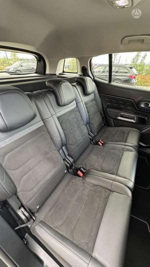 Pelēks Citroen C5 Aircross 2022 Viļņa, ar dzinēja tilpumu 1.20 L un nobraukumu 130 tūkst. km par 14641 €, foto 21 vietnē AUTOMOTO.COM.LV