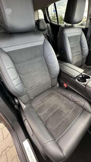 Pelēks Citroen C5 Aircross 2022 Viļņa, ar dzinēja tilpumu 1.20 L un nobraukumu 130 tūkst. km par 14641 €, foto 24 vietnē AUTOMOTO.COM.LV