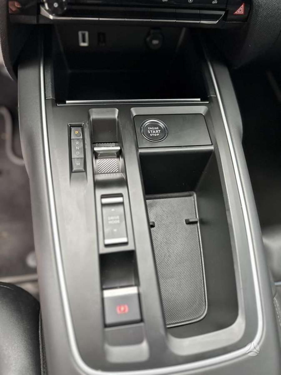 Pelēks Citroen C5 Aircross 2022 Viļņa, ar dzinēja tilpumu 1.20 L un nobraukumu 130 tūkst. km par 14641 €, foto 33 vietnē AUTOMOTO.COM.LV