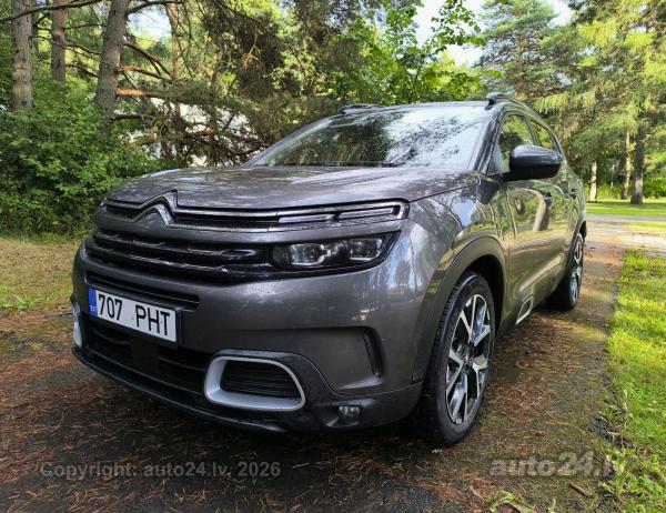 Pelēks Citroen C5 Aircross 2020 Tallina, ar dzinēja tilpumu 1.50 L un nobraukumu 229 tūkst. km par 11990 €, foto  vietnē AUTOMOTO.COM.LV