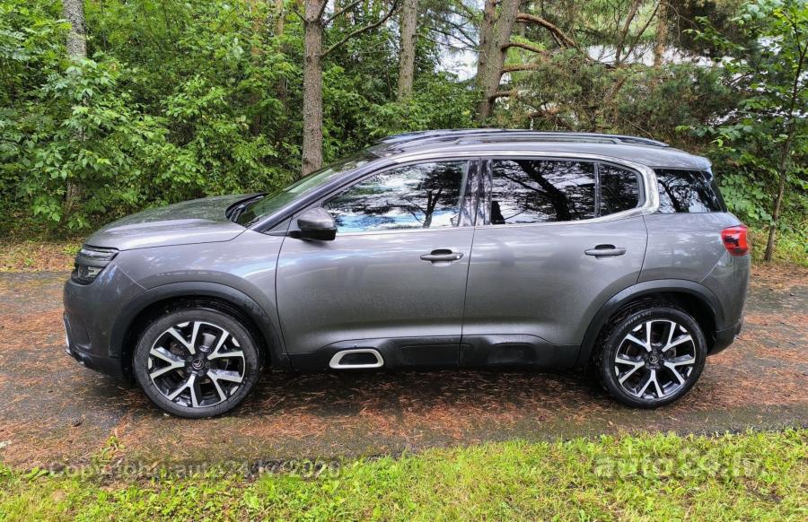 Серый Ситроен C5 Aircross 2020 в Таллин, объемом двигателя 1.50 л и пробегом 229 тыс. км за 11990 €, фото 6 на AUTOMOTO.COM.LV