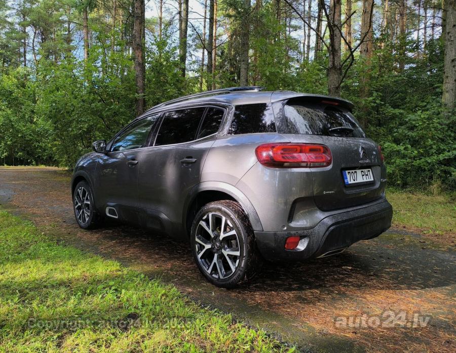 Серый Ситроен C5 Aircross 2020 в Таллин, объемом двигателя 1.50 л и пробегом 229 тыс. км за 11990 €, фото 8 на AUTOMOTO.COM.LV