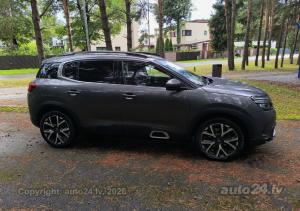Серый Ситроен C5 Aircross 2020 в Таллин, объемом двигателя 1.50 л и пробегом 229 тыс. км за 11990 €, фото 10 на AUTOMOTO.COM.LV