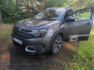Серый Ситроен C5 Aircross 2020 в Таллин, объемом двигателя 1.50 л и пробегом 229 тыс. км за 11990 €, фото 13 на AUTOMOTO.COM.LV