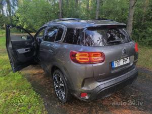 Серый Ситроен C5 Aircross 2020 в Таллин, объемом двигателя 1.50 л и пробегом 229 тыс. км за 11990 €, фото 14 на AUTOMOTO.COM.LV