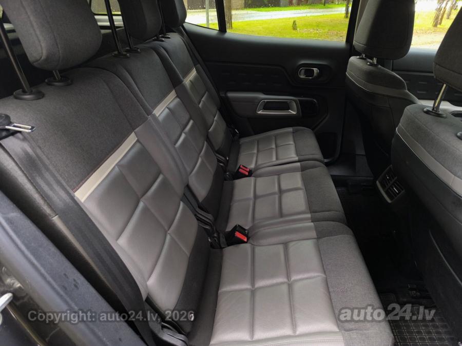 Серый Ситроен C5 Aircross 2020 в Таллин, объемом двигателя 1.50 л и пробегом 229 тыс. км за 11990 €, фото 21 на AUTOMOTO.COM.LV