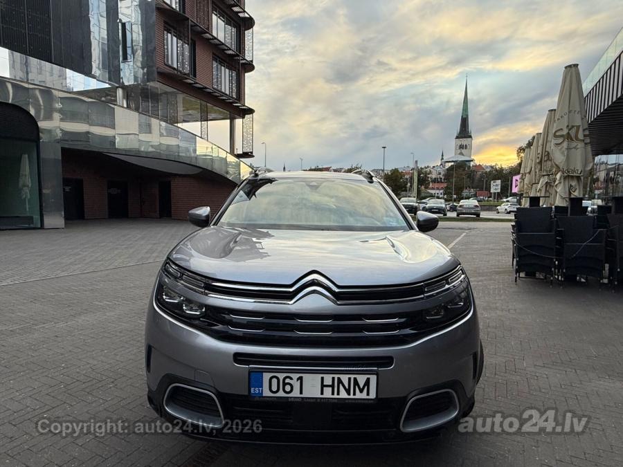 Серый Ситроен C5 Aircross 2020 в Таллин, объемом двигателя 1.20 л и пробегом 160 тыс. км за 11000 €, фото 4 на AUTOMOTO.COM.LV