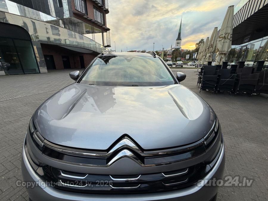 Серый Ситроен C5 Aircross 2020 в Таллин, объемом двигателя 1.20 л и пробегом 160 тыс. км за 11000 €, фото 6 на AUTOMOTO.COM.LV