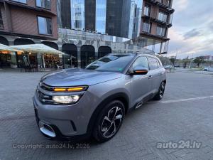 Grey Citroen C5 Aircross 2020 in Tallinn, with an engine capacity of 1.20 L and mileage of 160 thousand km for 11000 €, photo 1 on AUTOMOTO.COM.LV