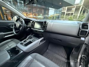 Серый Ситроен C5 Aircross 2020 в Таллин, объемом двигателя 1.20 л и пробегом 160 тыс. км за 11000 €, фото 17 на AUTOMOTO.COM.LV