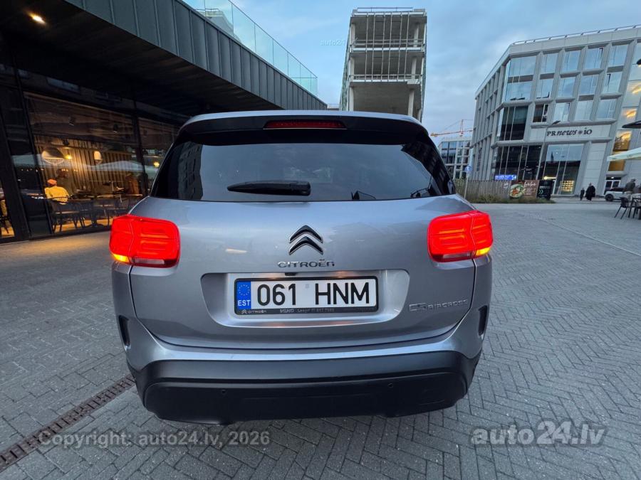 Серый Ситроен C5 Aircross 2020 в Таллин, объемом двигателя 1.20 л и пробегом 160 тыс. км за 11000 €, фото 24 на AUTOMOTO.COM.LV