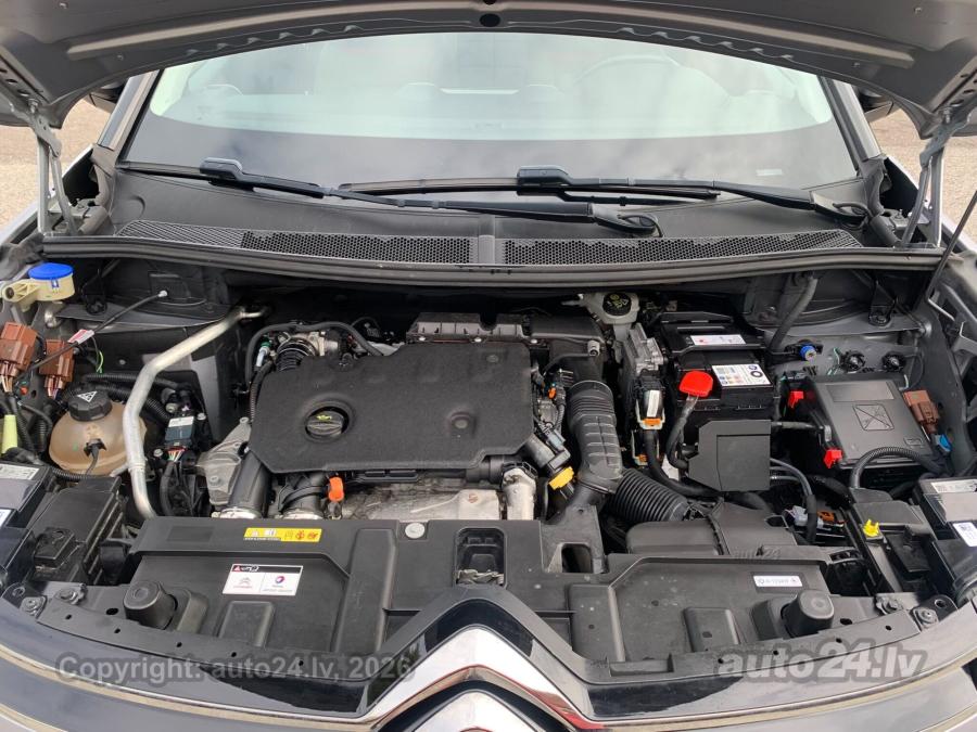 Серый Ситроен C5 Aircross 2021 в Таллин, объемом двигателя 1.50 л и пробегом 162 тыс. км за 14900 €, фото 29 на AUTOMOTO.COM.LV
