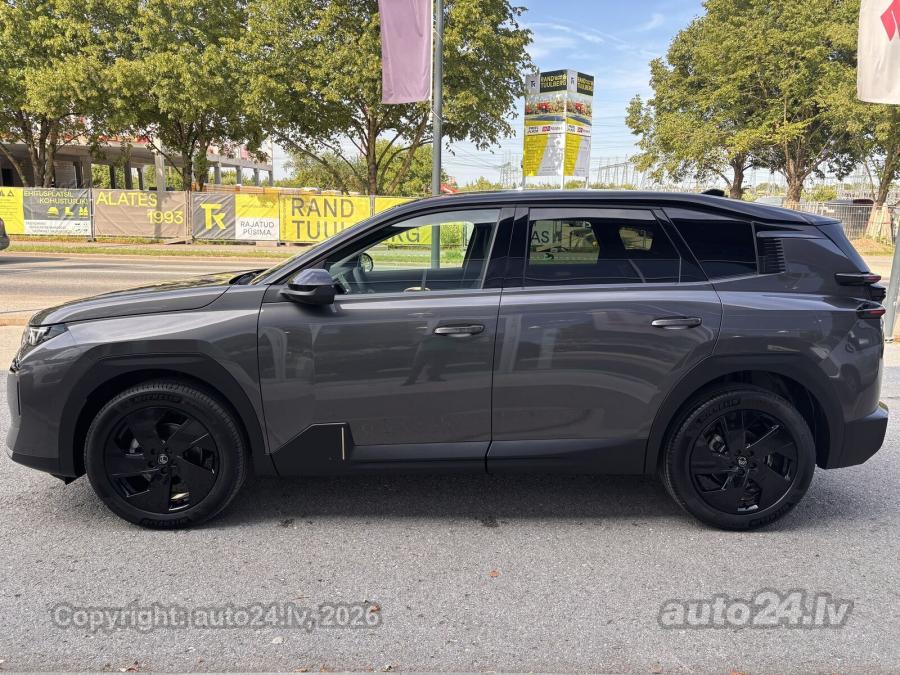 Grey Citroen C5 Aircross 2026 in Tartu, with an engine capacity of 1.20 L and mileage of 0 thousand km for 35360 €, photo 16 on AUTOMOTO.COM.LV