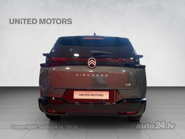 Citroen C5 Aircross 2025 Tallina, ar dzinēja tilpumu 1.20 L un nobraukumu 0 tūkst. km par 32990 €, foto 6 vietnē AUTOMOTO.COM.LV