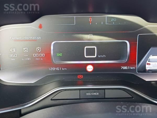 Red Citroen C5 Aircross 2019 in Riga, with an engine capacity of 2.00 L and mileage of 128 thousand km for 14650 €, photo 7 on AUTOMOTO.COM.LV