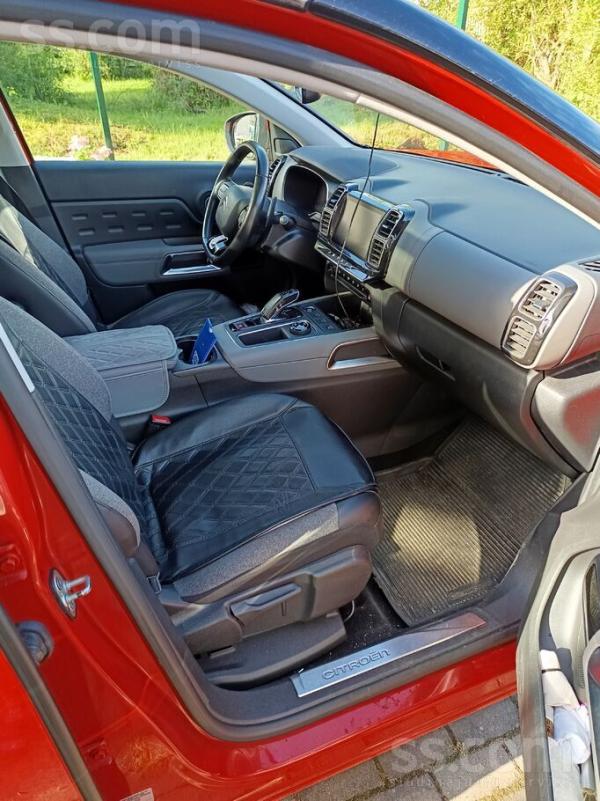 Red Citroen C5 Aircross 2019 in Riga, with an engine capacity of 2.00 L and mileage of 128 thousand km for 14650 €, photo 9 on AUTOMOTO.COM.LV