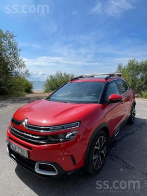 Red Citroen C5 Aircross 2019 in Riga, with an engine capacity of 2.00 L and mileage of 128 thousand km for 14650 €, photo 4 on AUTOMOTO.COM.LV