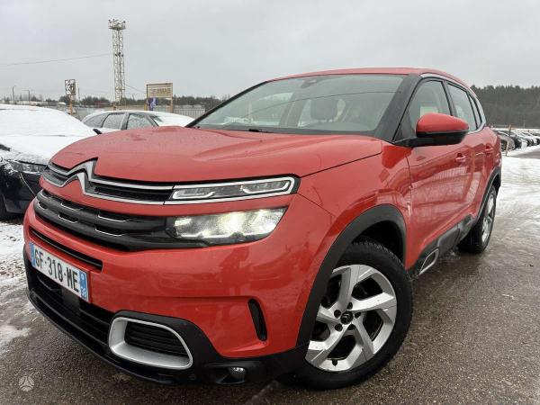 Sarkans Citroen C5 Aircross 2022 Viļņa, ar dzinēja tilpumu 1.50 L un nobraukumu 154 tūkst. km par 12704 €, foto 1 vietnē AUTOMOTO.COM.LV