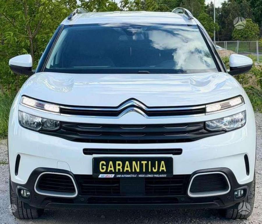White Citroen C5 Aircross 2015 in Siauliai, with an engine capacity of 1.50 L and mileage of 222 thousand km for 13750 €, photo 6 on AUTOMOTO.COM.LV